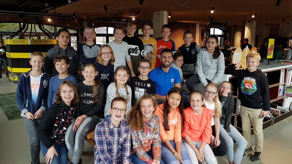 PEC Zwolle Aanvoerder te gast in de Bibliotheek in Harderwijk ...