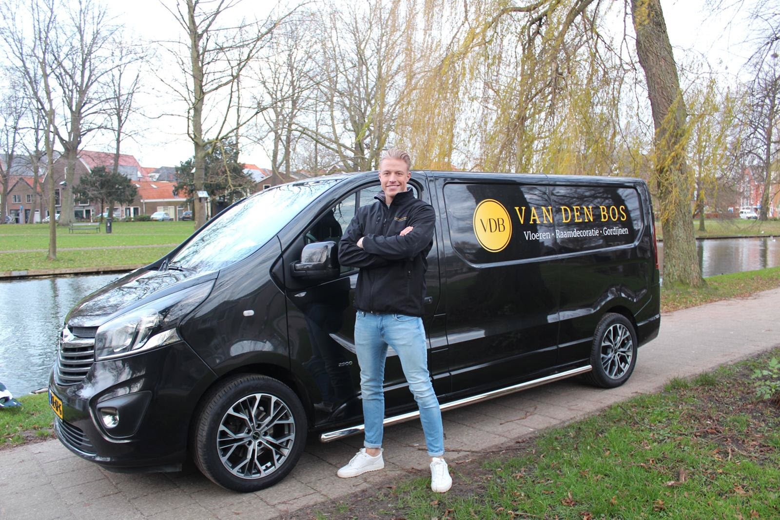 Wesley (27) uit Harderwijk start Woningstoffering van den Bos ...