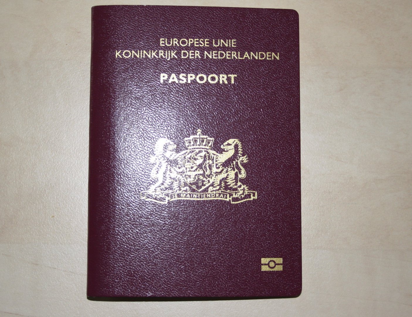 Tijdelijk extra avondopening voor reisdocumenten en rijbewijzen ...