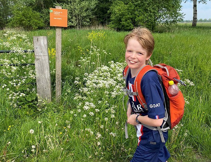 Daan (10) steekt Nederland dwars over voor z’n broertje Mink ...