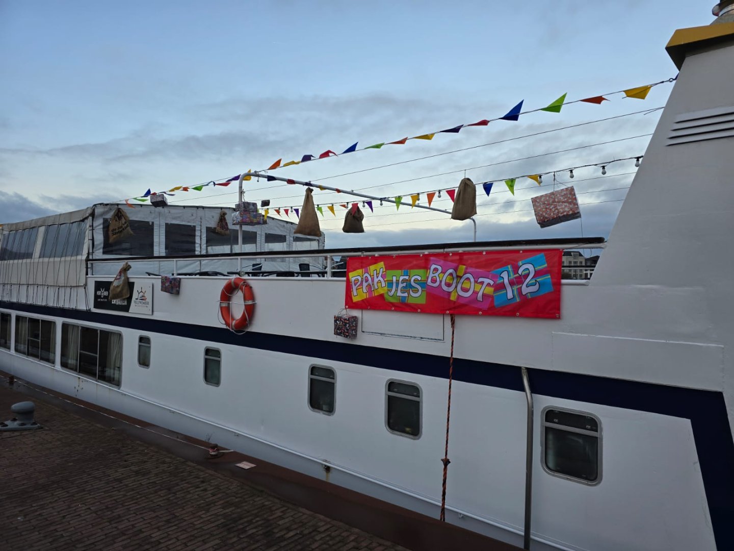 Bezoek de boot van Sinterklaas in Harderwijk - Harderwijksezaken.nl