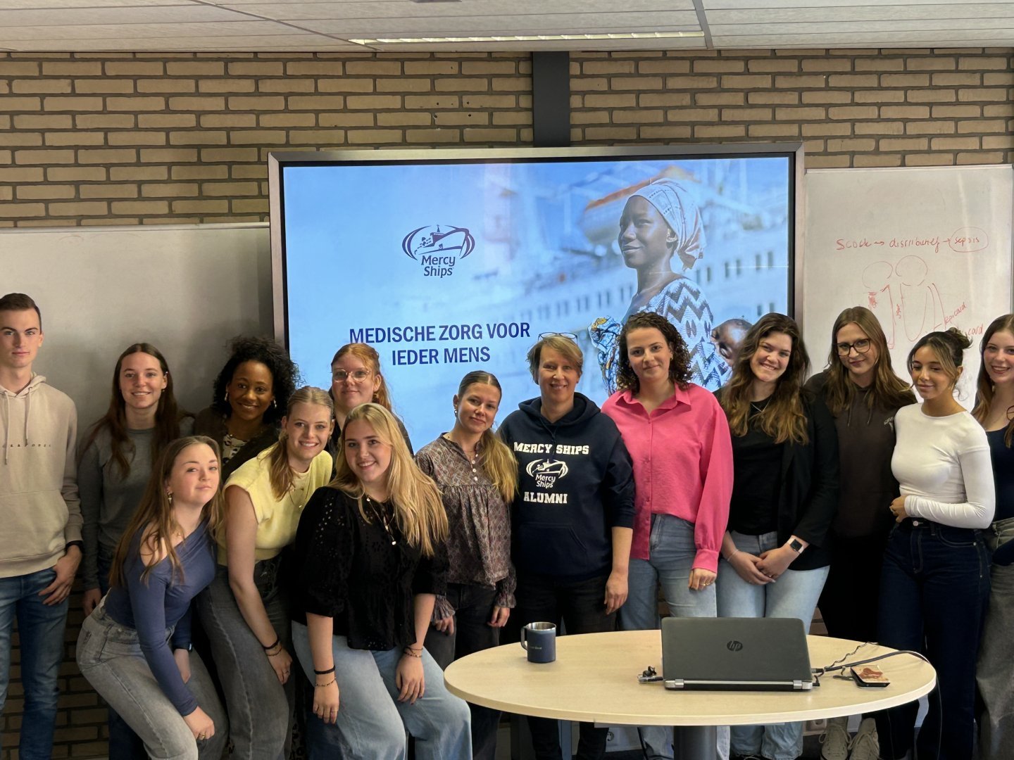 Sponsorloop Landstede MBO: 40 kilometer wandelen voor Mercy Ships ...