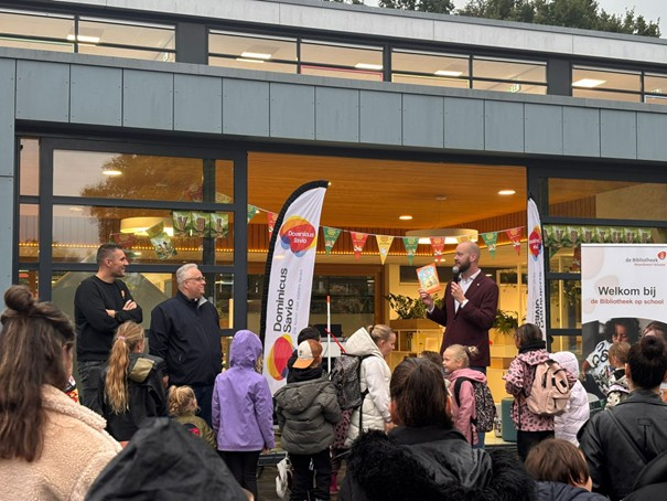 Feestelijke opening Bibliotheek op KBS Dominicus Savio ...